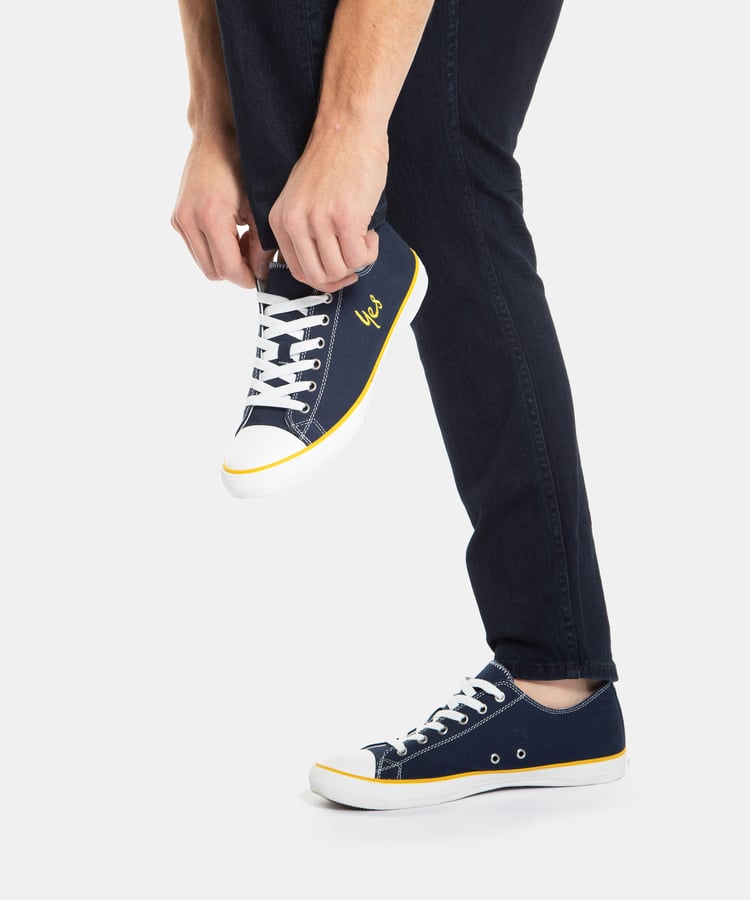 Custom Shoes for Australia’s Favourite Telco